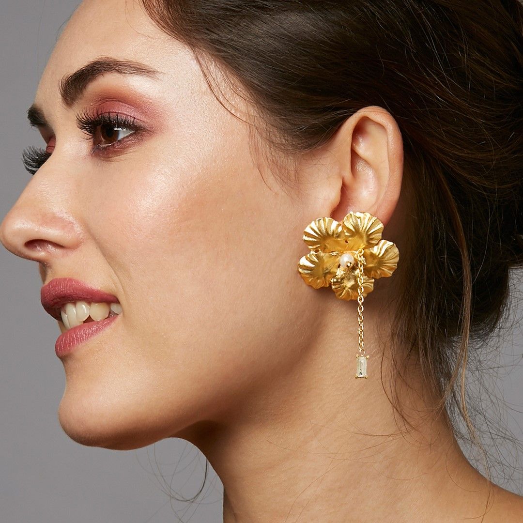 Buy Pipa Bella by Nykaa Fashion Camellia Floral Earrings Online