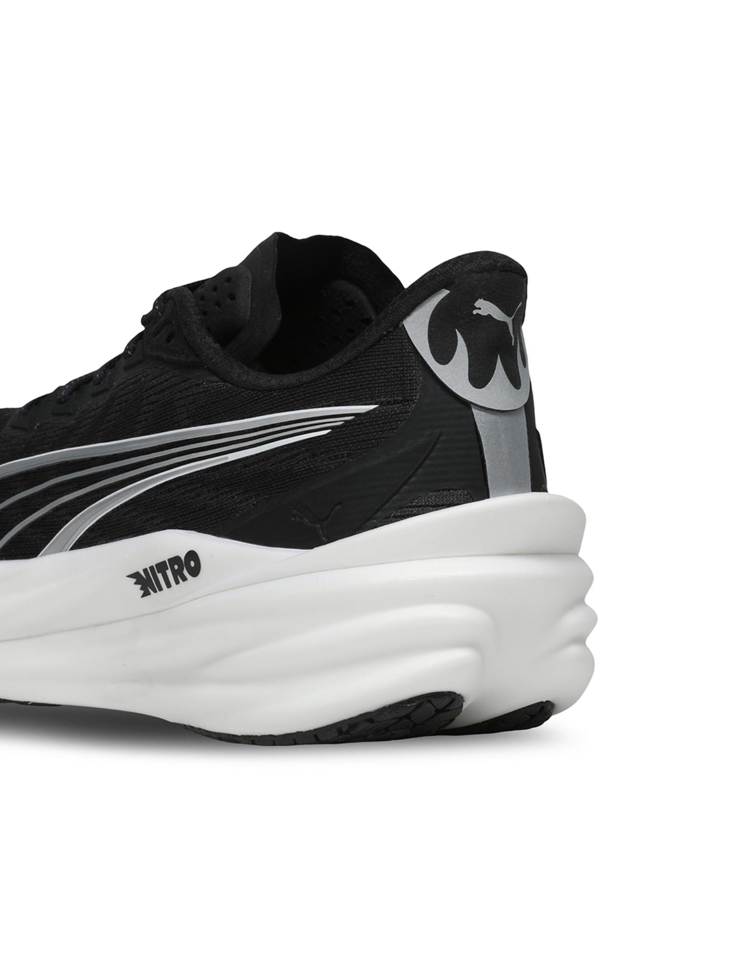 Buy Puma Deviate NITRO 4 Men Max Cushion Black Road Running Shoes Online