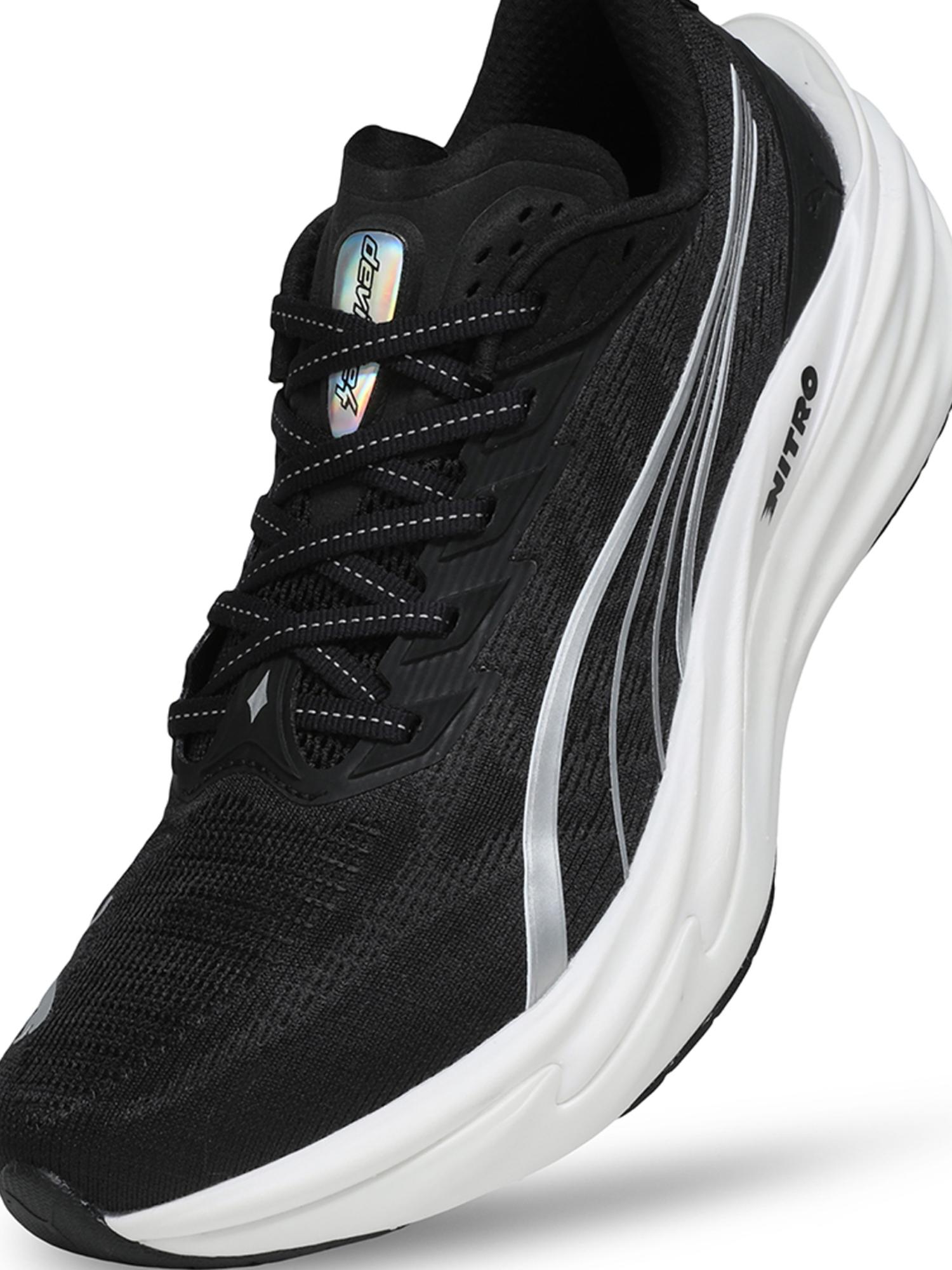 Buy Puma Deviate NITRO 4 Men Max Cushion Black Road Running Shoes Online