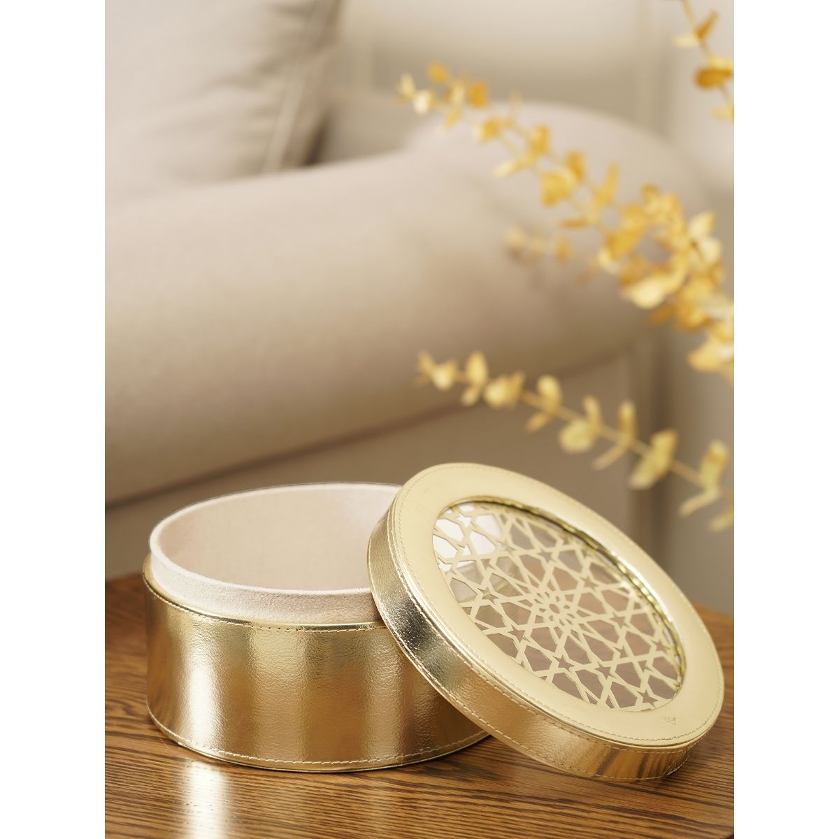 Pure Home + Living Shia Gold Round Lid Box: Buy Pure Home + Living Shia ...