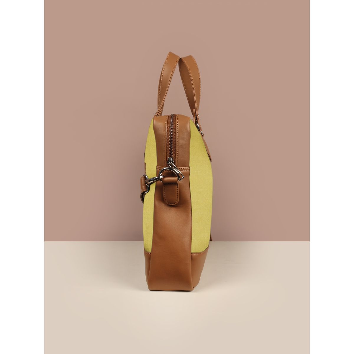 Buy The House Of Ganges Ross Soft Jute Laptop Bag - Olive (L) Online