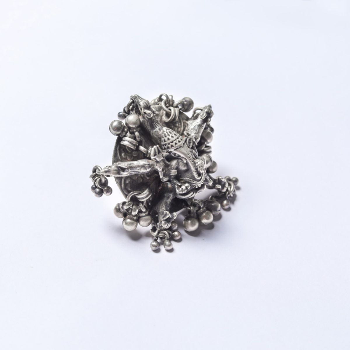 AARAI Tribal Antique Silver Lord Ganesh Ring: Buy AARAI Tribal Antique ...