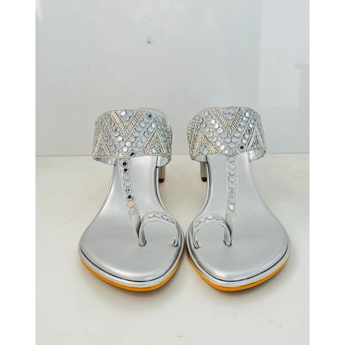 PREET KAUR Silver Sheesha Block Heels Kolhapuri: Buy PREET KAUR Silver ...