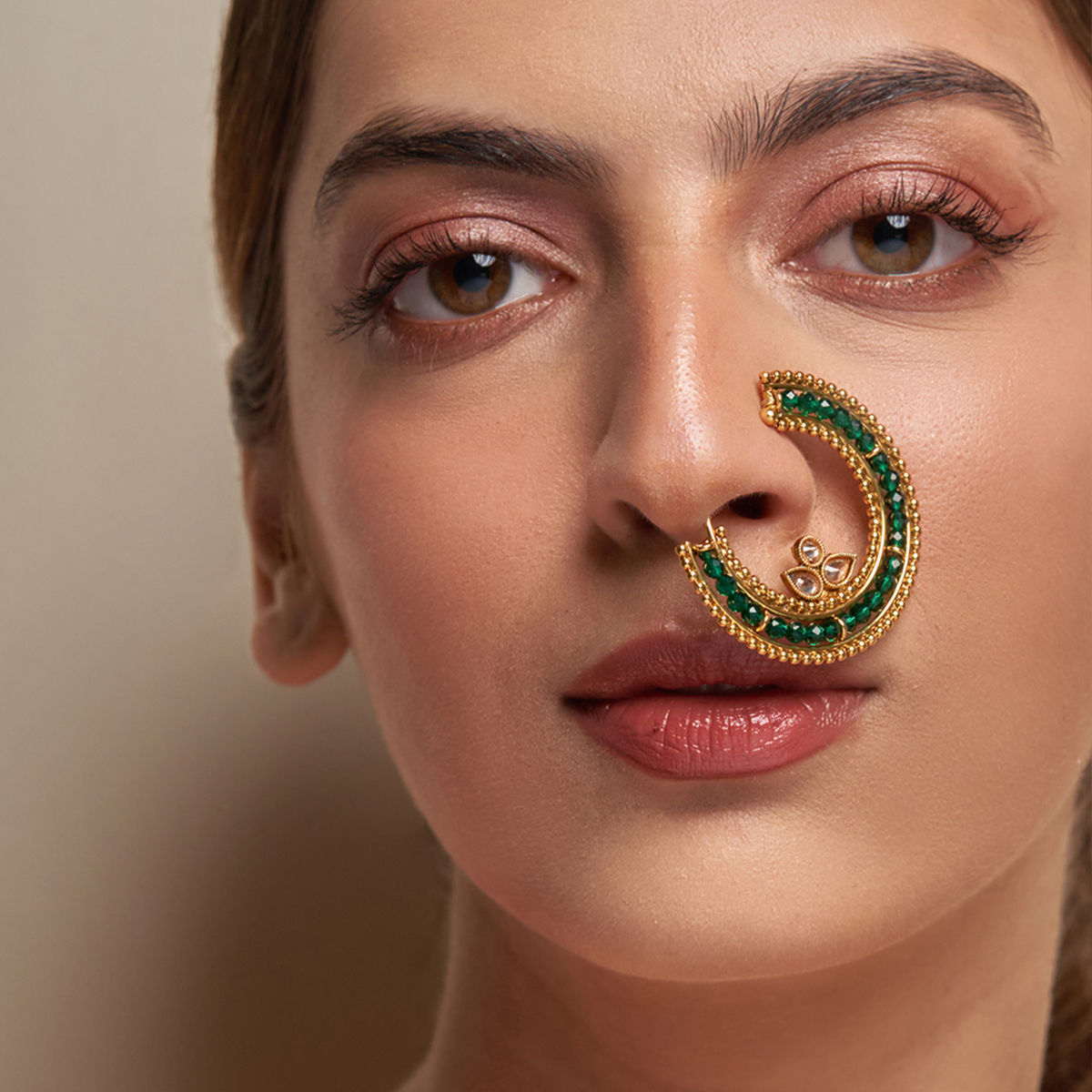 Buy Azai by Nykaa Fashion Minimal Green & Gold Nose Ring Online