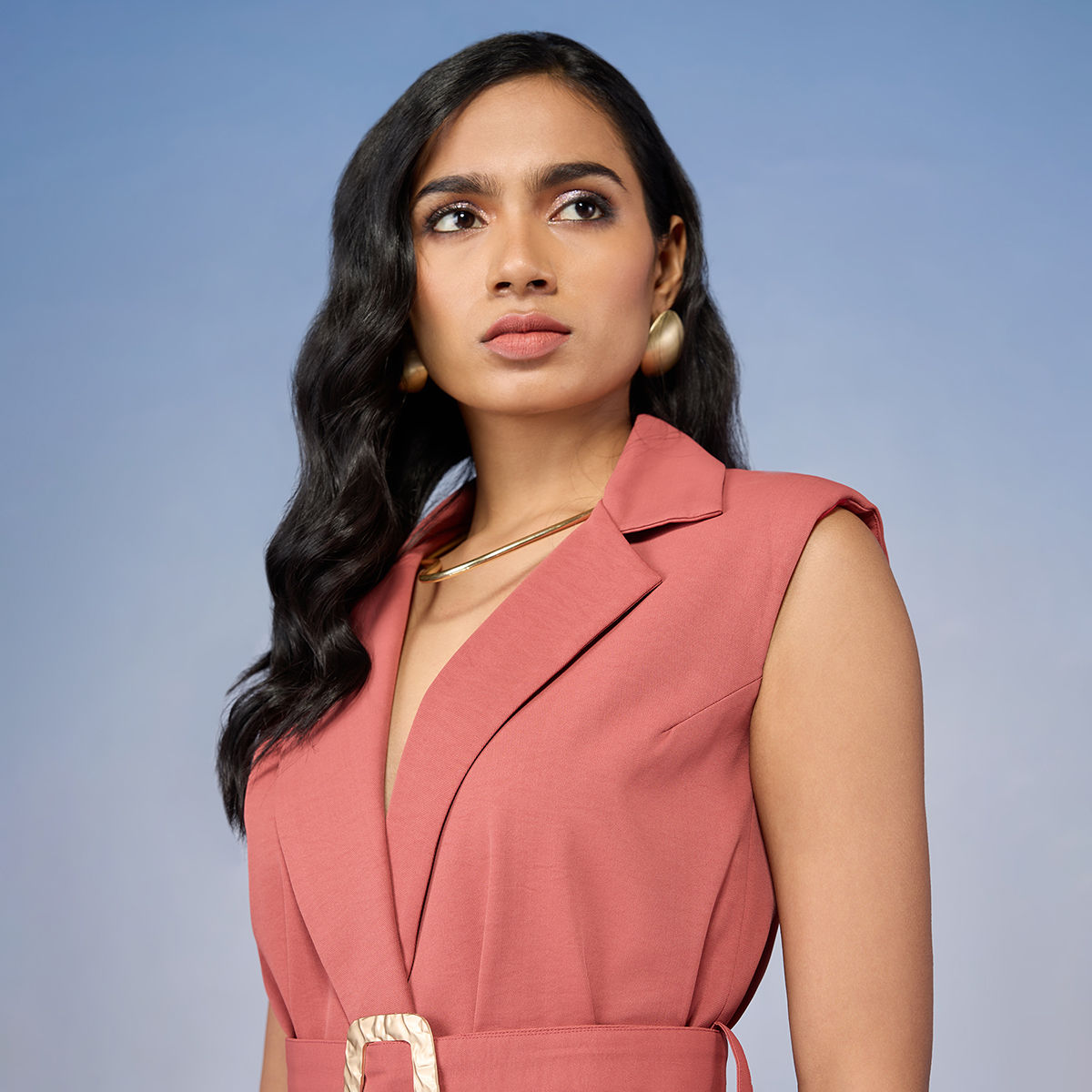 RSVP by Nykaa Fashion Pink Solid Gold Buckled Sleeveless Jacket (Set of ...