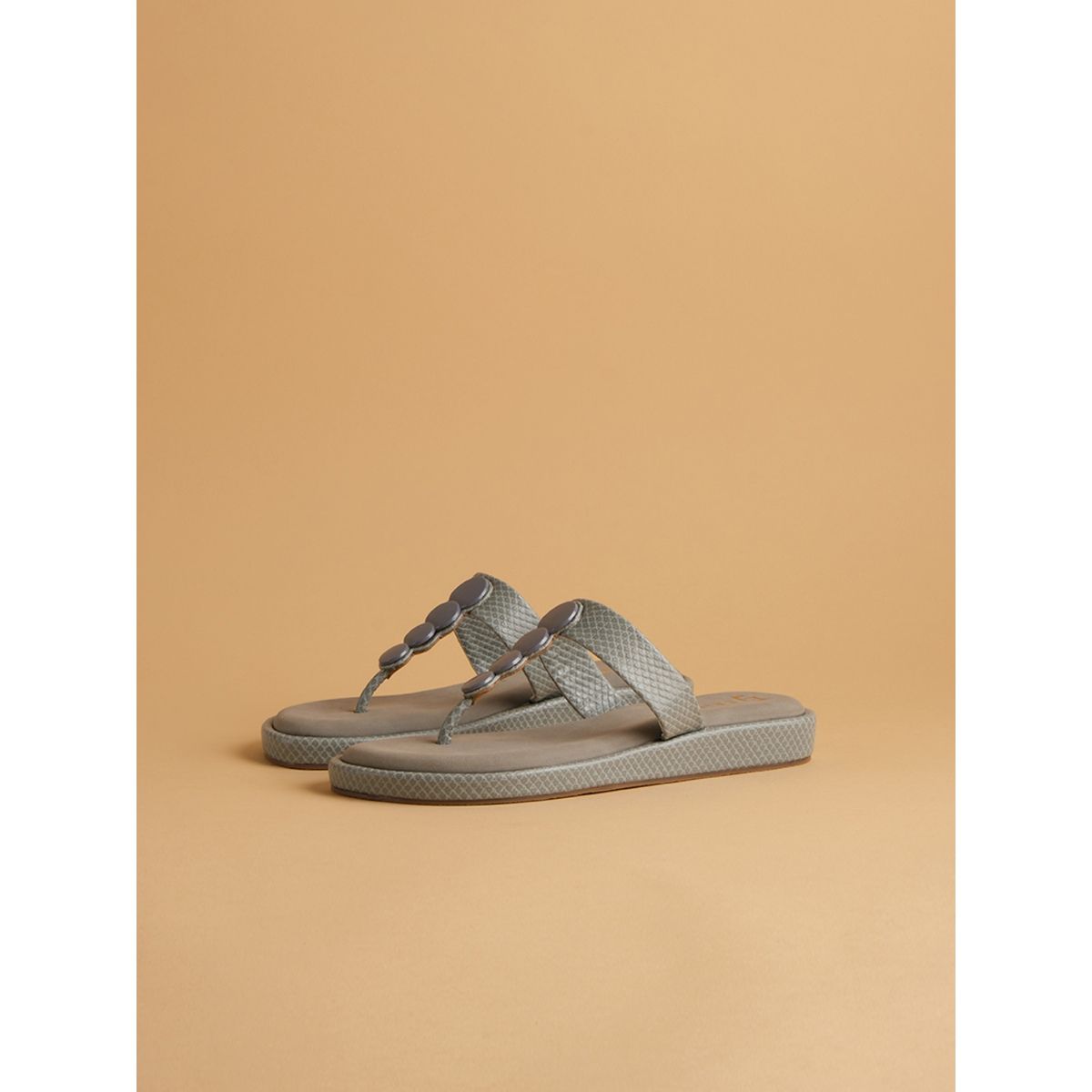 Eridani Textured Grey Bria Flats: Buy Eridani Textured Grey Bria Flats ...