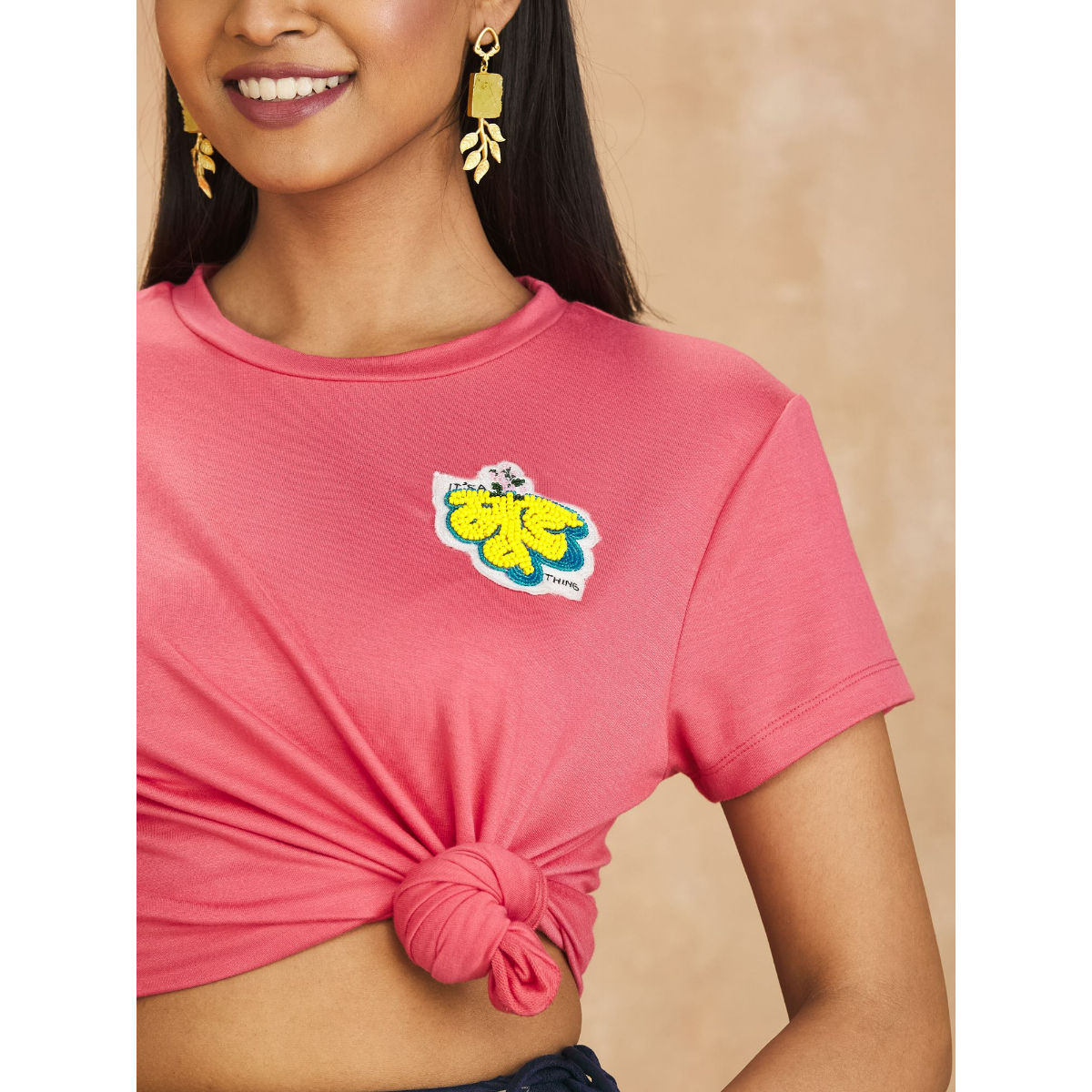 Gajra Gang Pataka Kudi Pink Slogan Badge T shirt GGTOP08: Buy Gajra ...