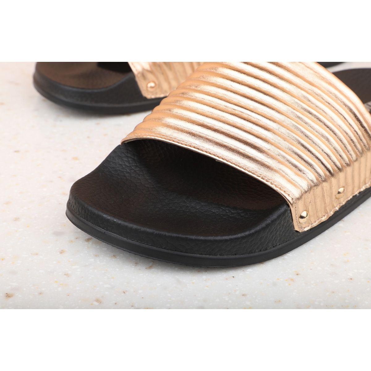 Buy Inc.5 Solid Rose Gold Sliders Online