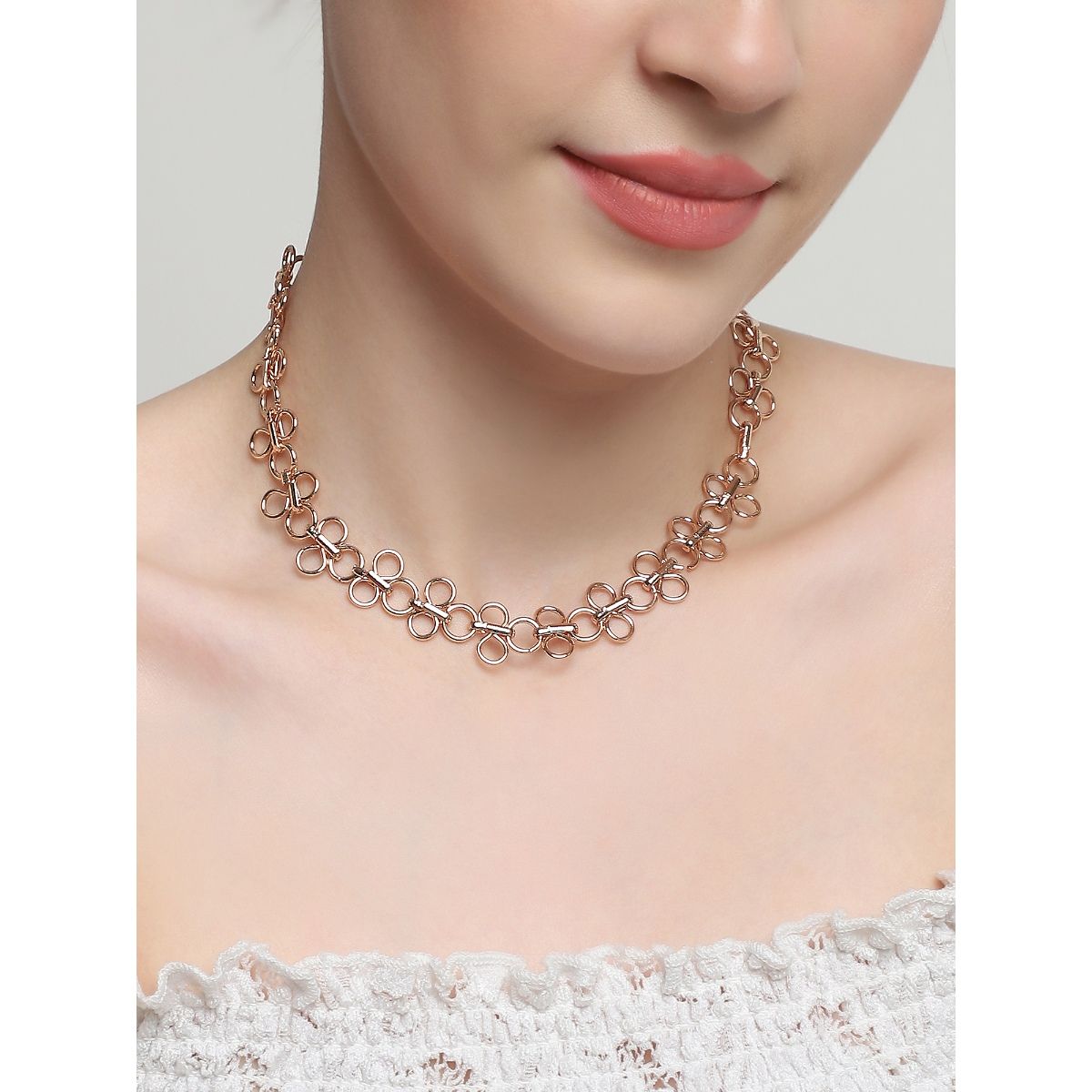 Buy ELLE Interlinked Metal Chain Necklace Online