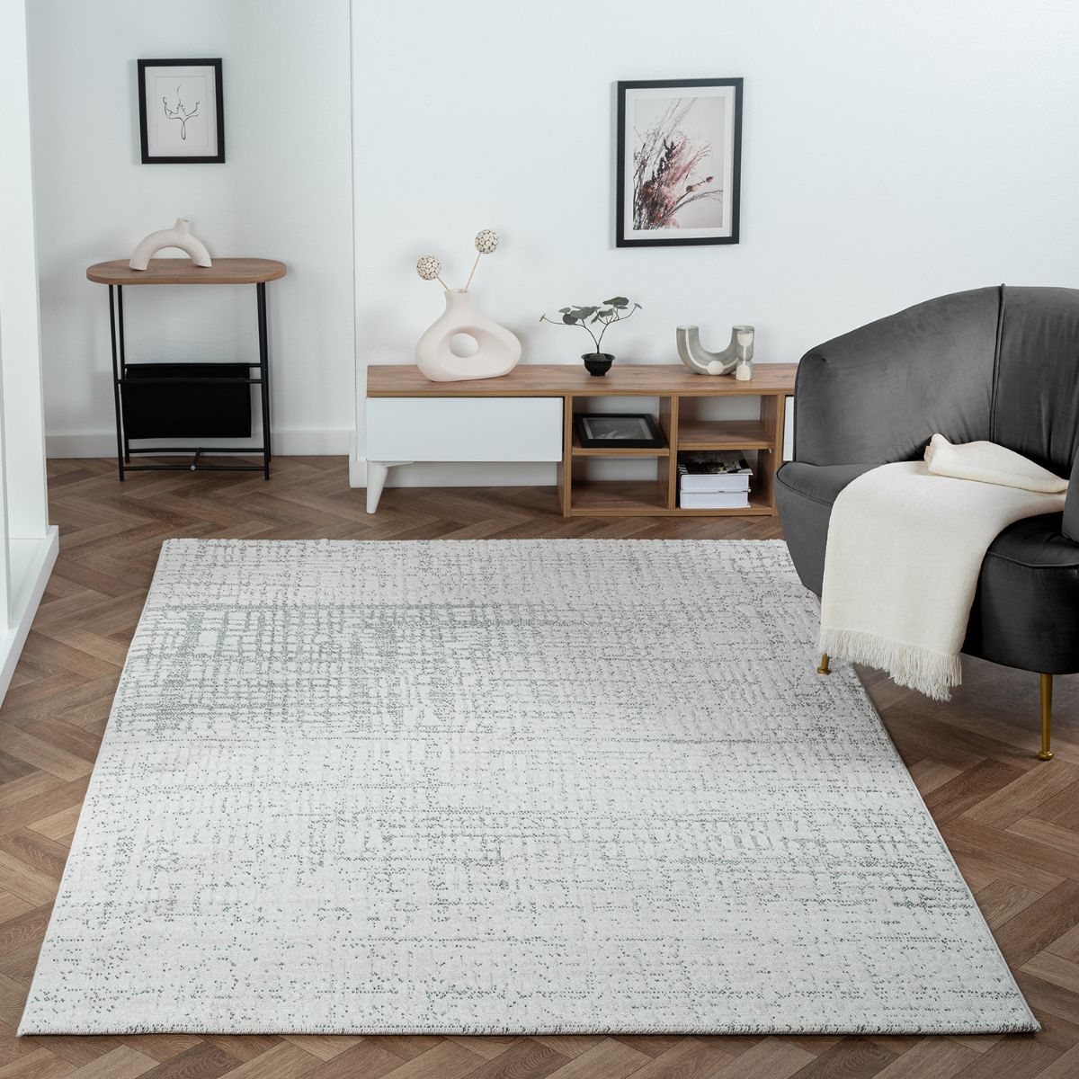 Buy OBSESSIONS Anti-static Polypropylene Machine Made Carpet , Grey Online
