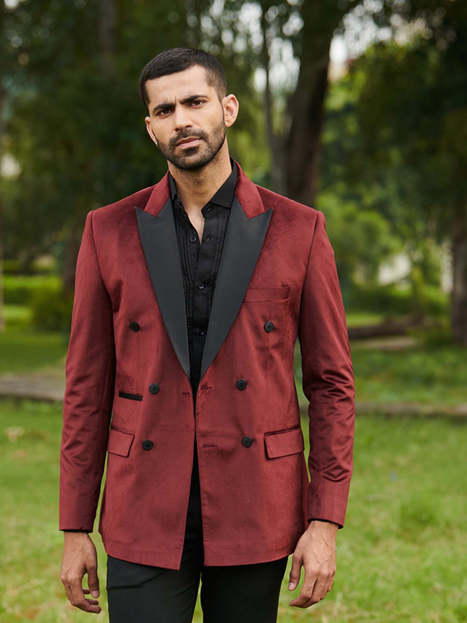 Buy MR BUTTON Maroon Double Breasted Slim Fit Velvet Blazer Online