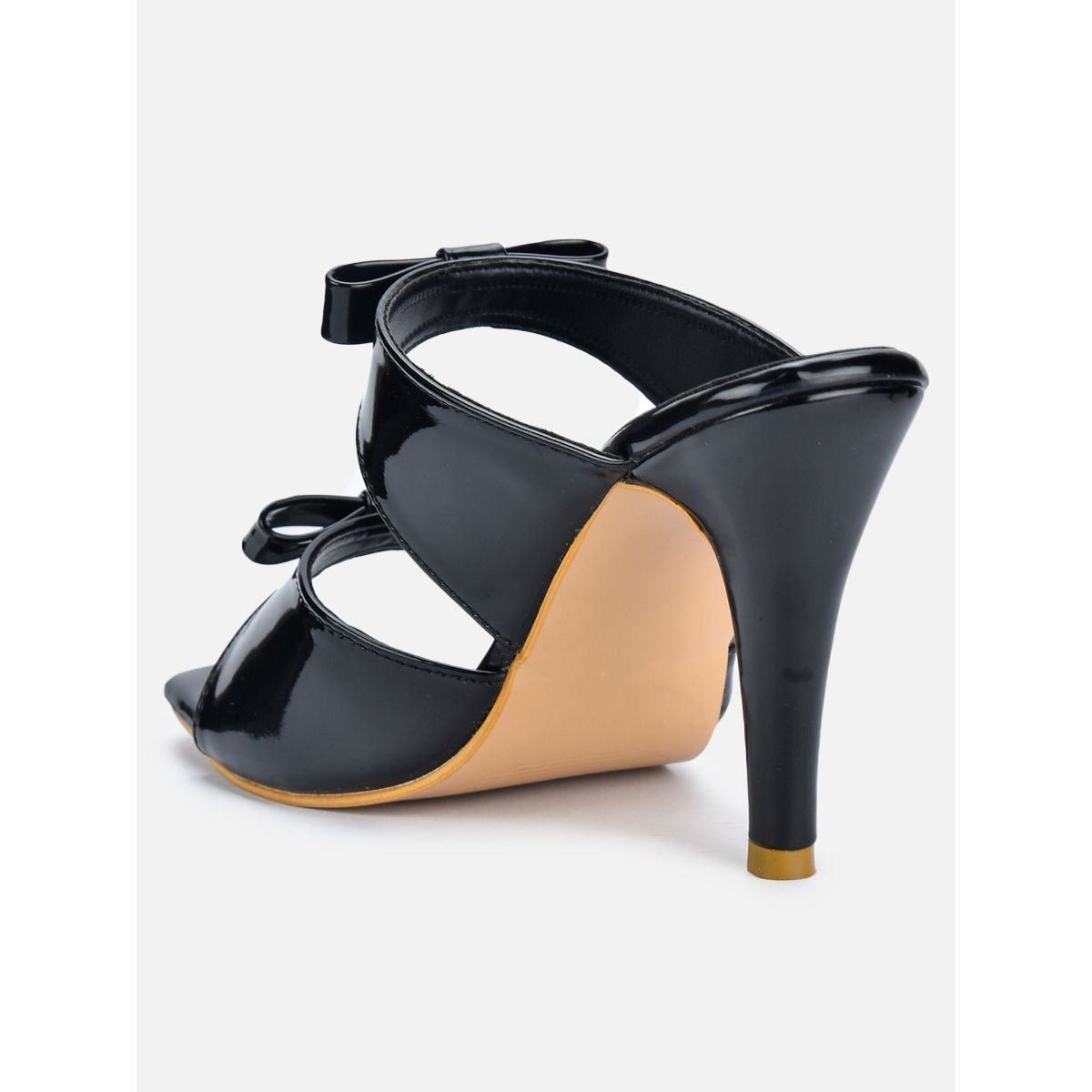 Buy VALIOSAA Black Solid-Plain Heels Online