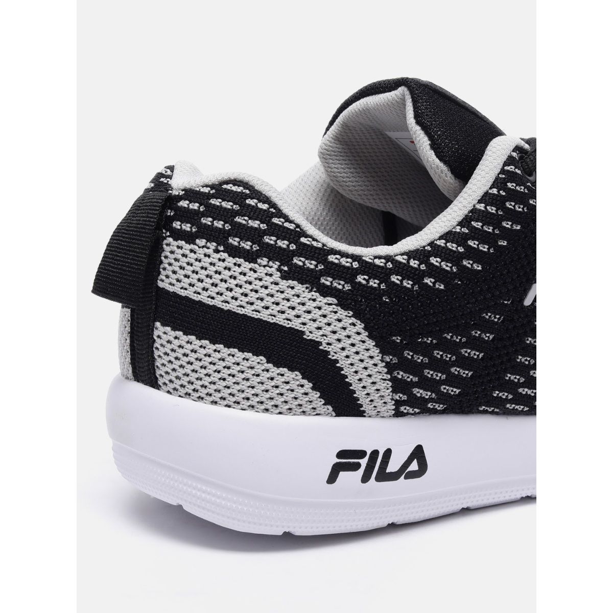 Buy Fila Men Black Carmen Plus Running Shoes Online