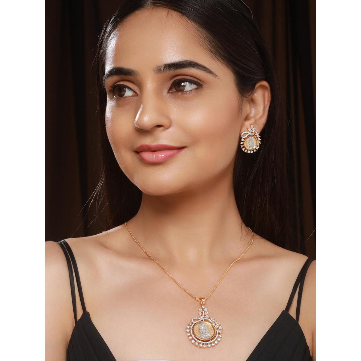 Buy Saraf RS Jewellery Gold Toned Stone Studded Ginni Locket Jewellery ...