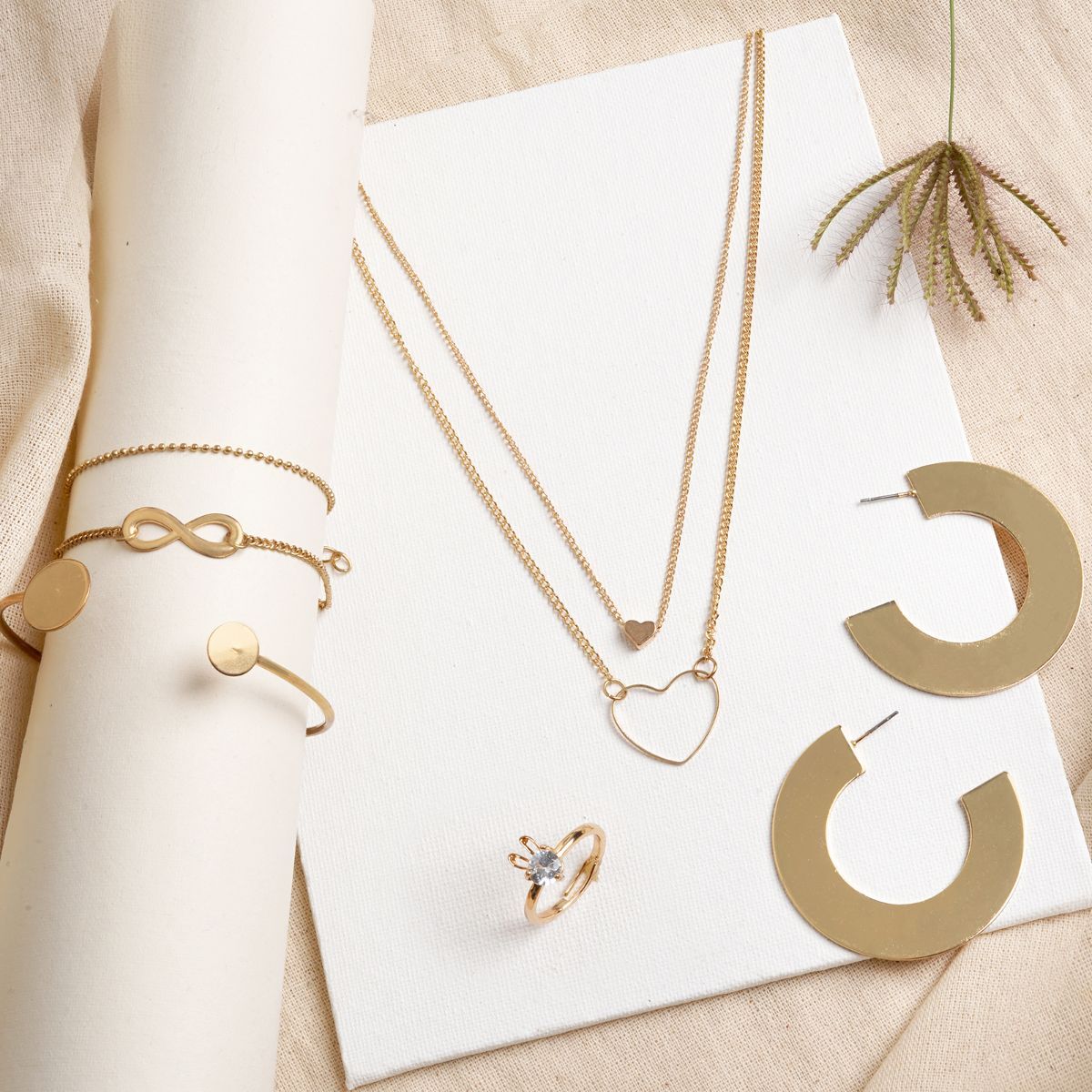 Joker & Witch Cara Gold Jewelry Set of 4 for Women: Buy Joker & Witch ...