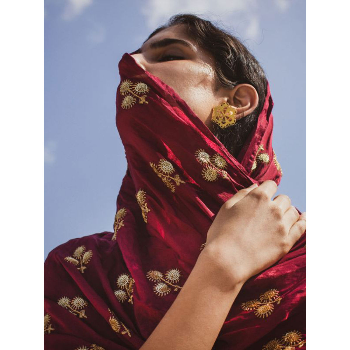 Buy Mitali Jain Mumtaz Gold Indian Jaal Studs Online