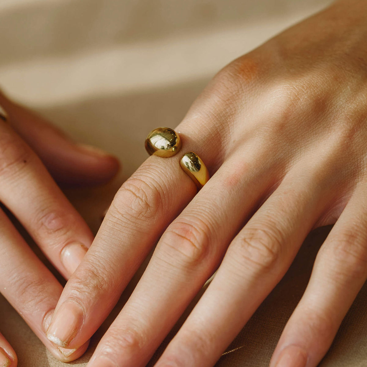 Buy Lunaya Jewelry Solid Pebble Bands Online