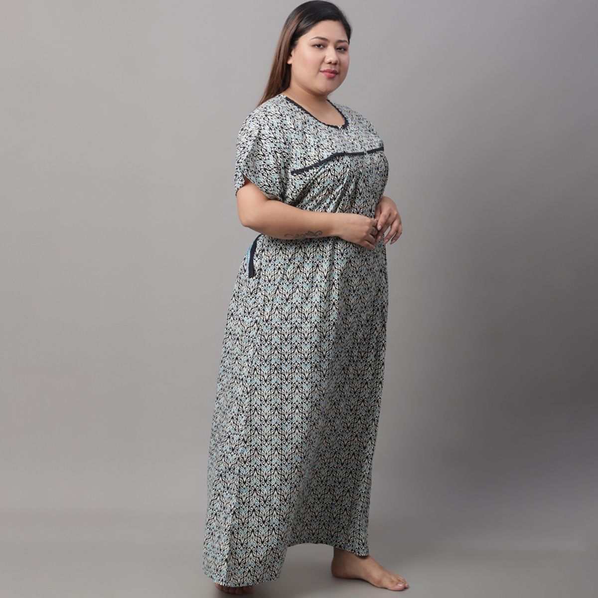 Secret Wish Women's Maroon and White Batik Print Plus Size Nighty: Buy ...