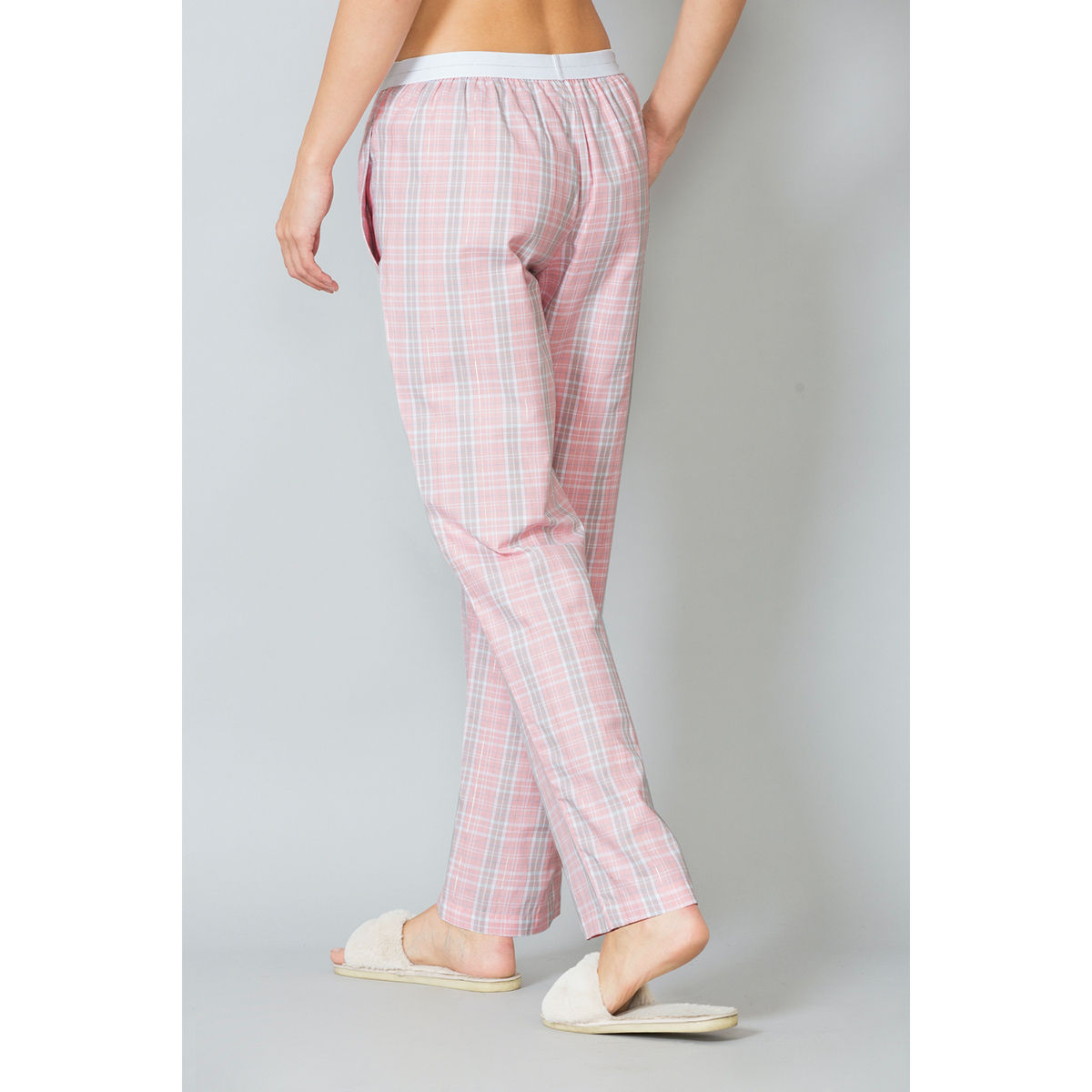 Van Heusen Women Functional Pocket & Plush Back Elasticized Waistband ...