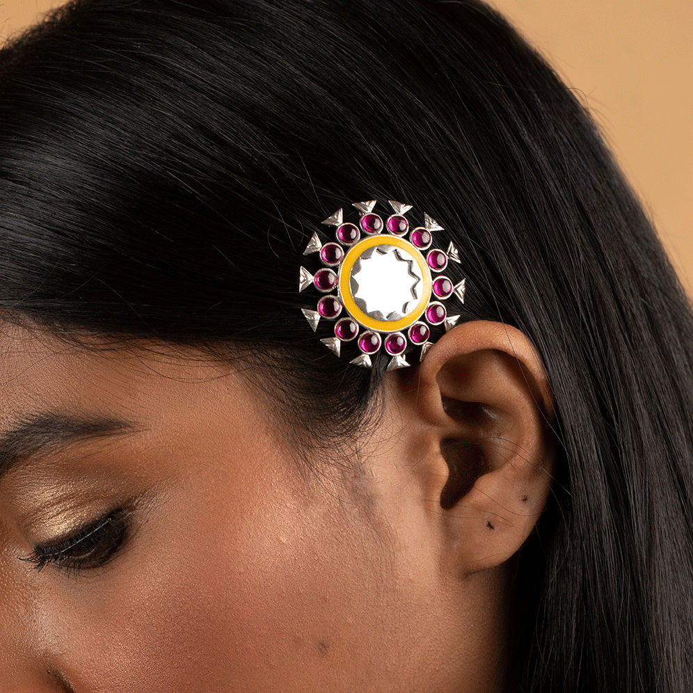Buy Shaya by CaratLane Abla Bharat Style Hair Clip Online