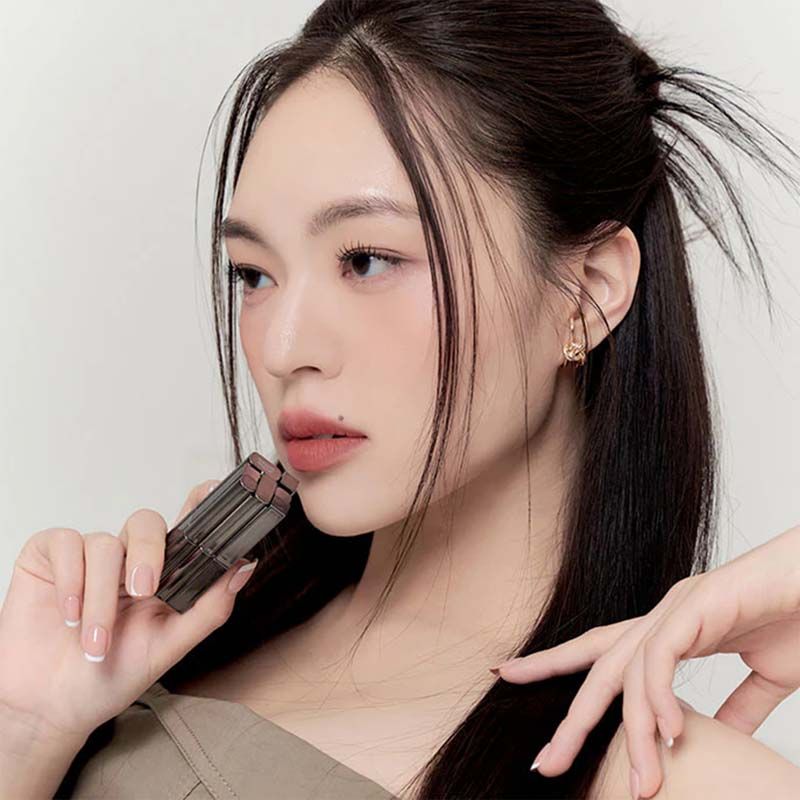 Buy Muzigae Mansion Moodwear Blur Lipstick Online