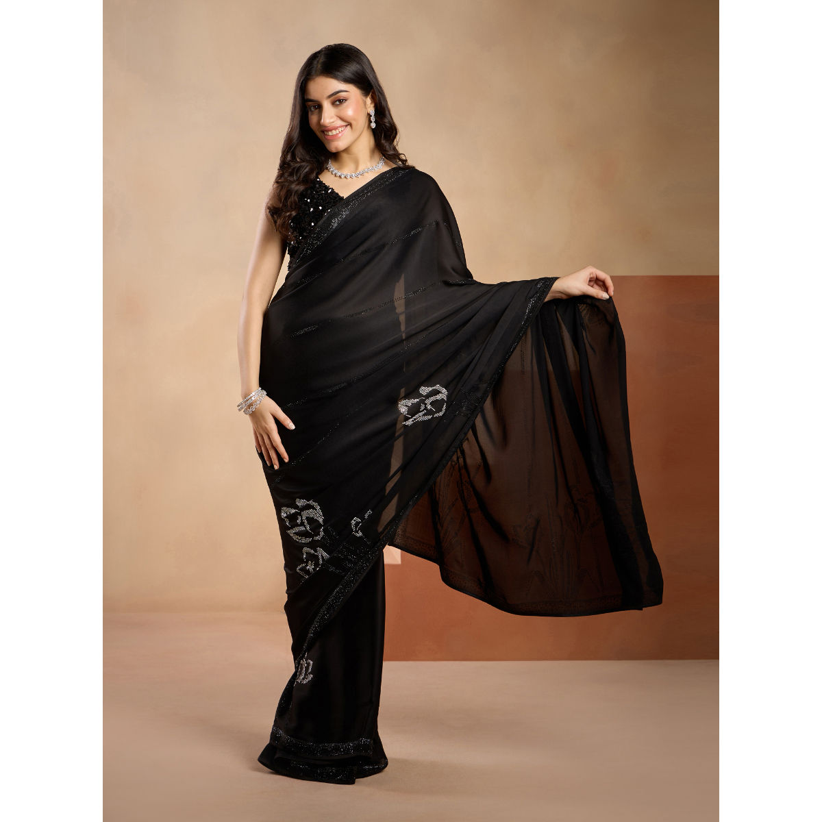 Gajra Gang by Nykaa beauty Black Zircon Crystals Soft & Flowy Saree ...