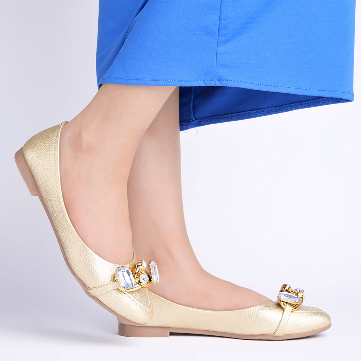 Buy Shoetopia Pointed Toe Buckle Detailed Golden Bellies Online