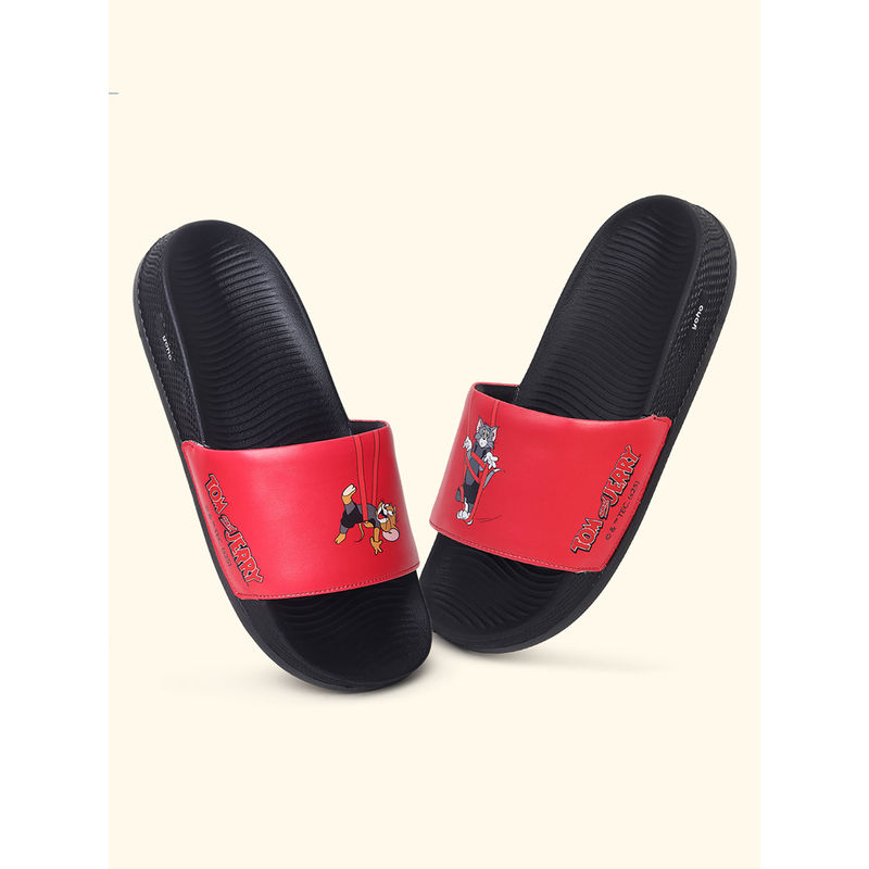 Buy Yoho Men Tom and Jerry Iconic Design Red Sliders Online