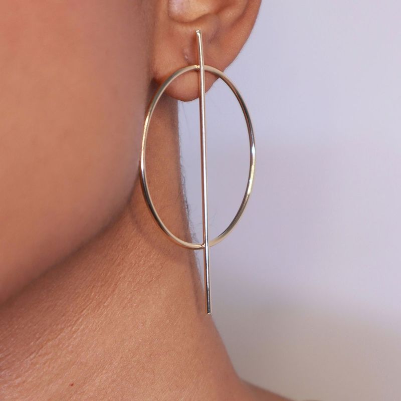 Buy Pipa Bella by Nykaa Fashion Contemporary Gold Hoop Earrings Online
