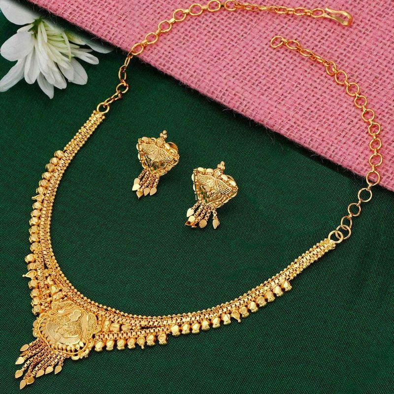 Sukkhi Glossy 24 Carat Gold Plated Wedding Jewellery Choker Necklace Set for Women ...