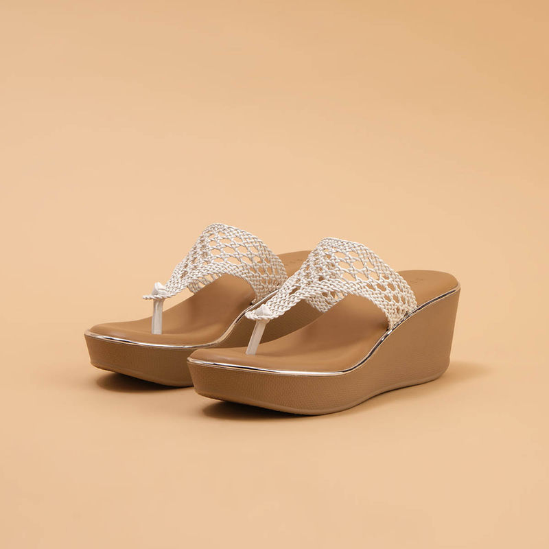 Buy Eridani Woven White Alita Wedges Online
