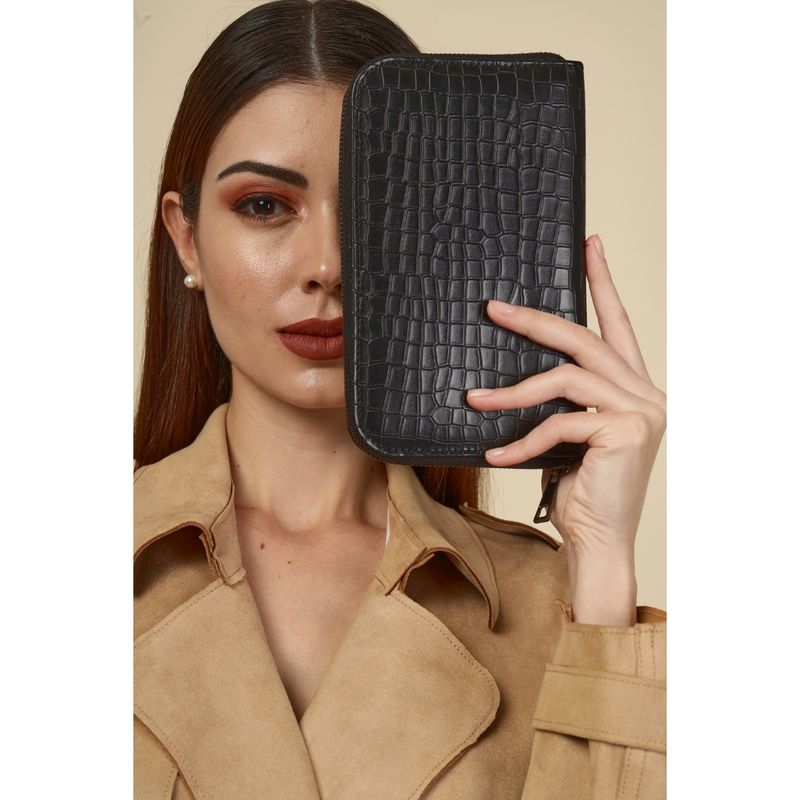 Buy THE GUSTO Colossal Wallet - Black Online