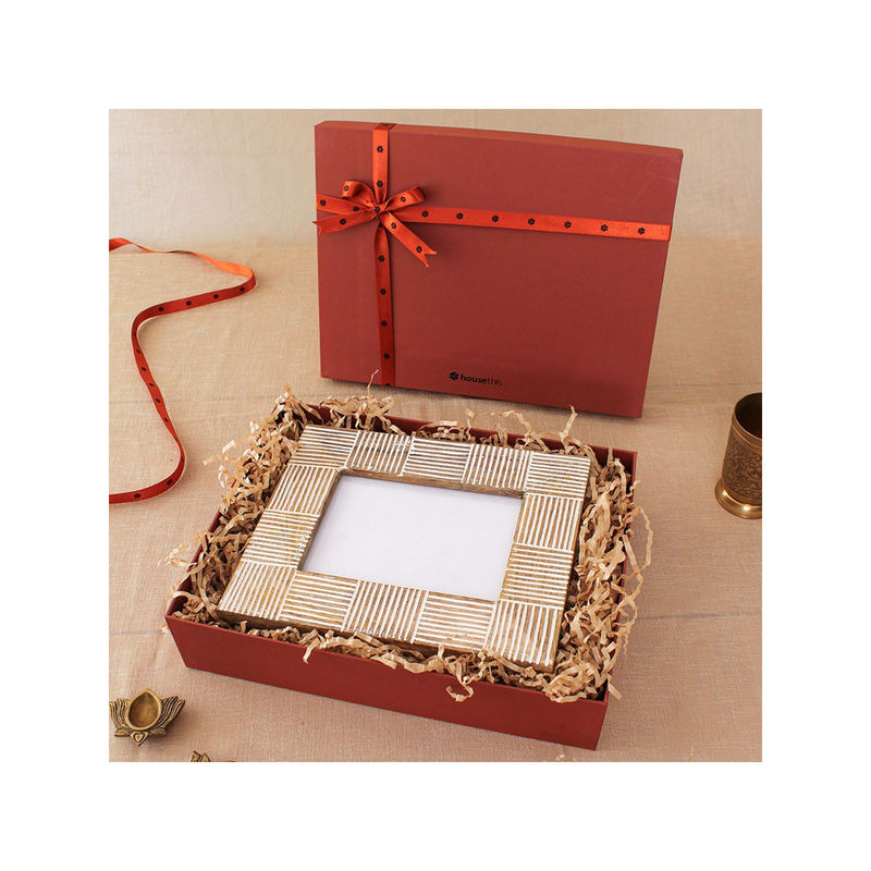 Buy House This Kangto Photoframe Gift Box, Multi-Color (8x10) Online
