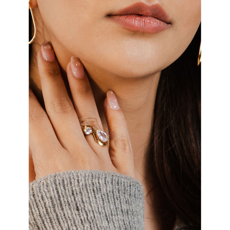 Buy METALM Wave Diamond Ring in 925 Silver Online