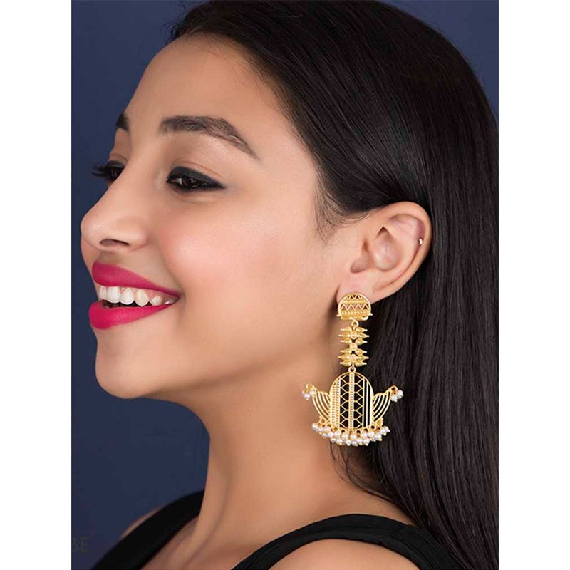 Buy Queen Be Glint Layered Dangle Earrings Online