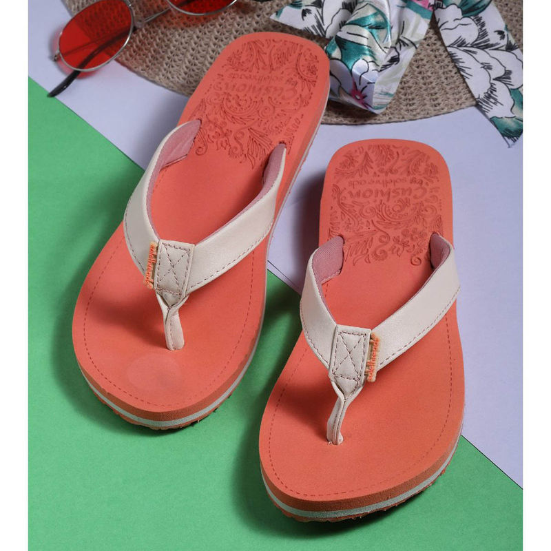 Buy SOLETHREADS Cushioned Women Peach Textured Flipflop Online