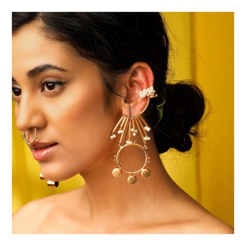Buy Suhani Pittie Pearl Bunch Statement Earring Online