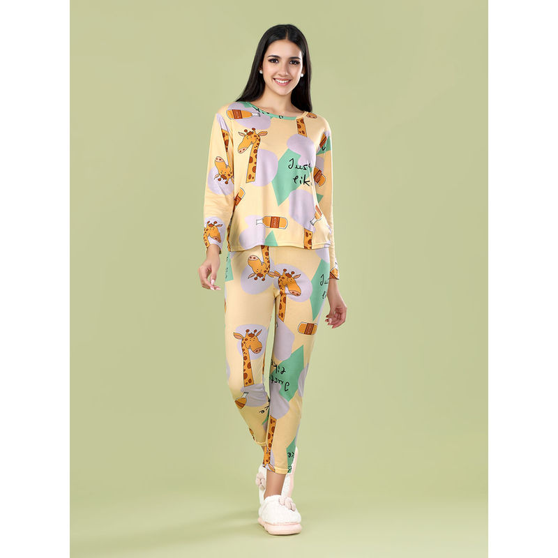Buy Ansee by Addery Peach Giraffe Print Nightsuit (Set of 2) Online