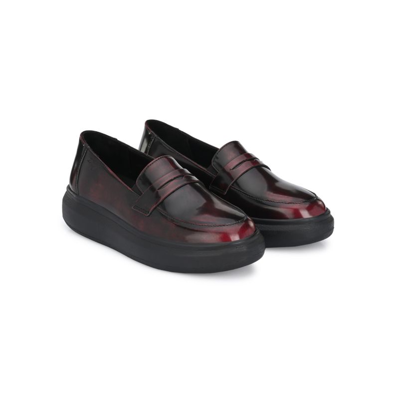 Delize Womens Cherry Burgundy Solid Loafers: Buy Delize Womens Cherry ...
