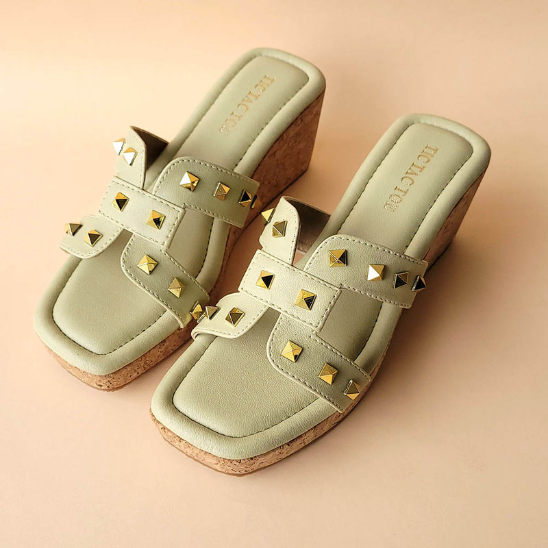 Buy Tic Tac Toe Green Plain Stud Wedge Online