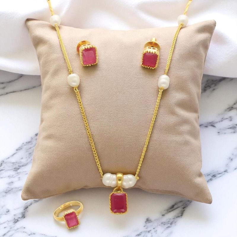 Buy Sri Jagdamba Pearls Pink Stone Gilded Pulse Pearl Jewellery Set Online