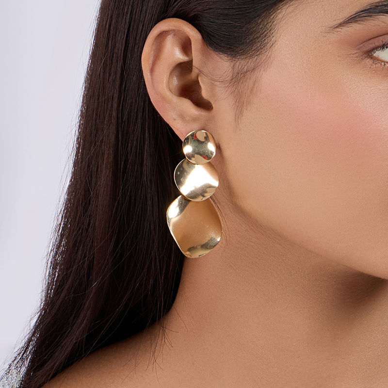Buy Pipa Bella by Nykaa Fashion Gold Triple Layer Disc Drop Earrings Online