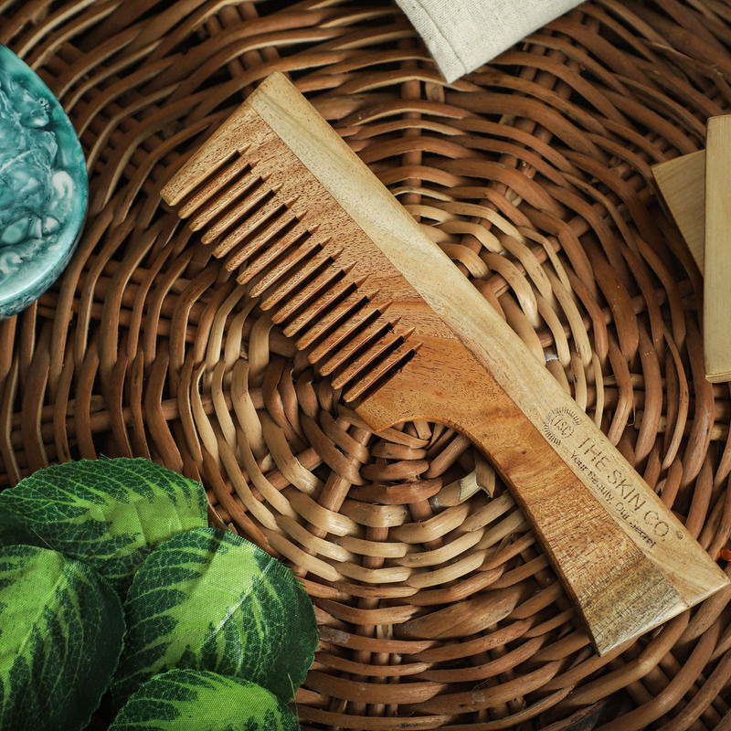 Buy The Skin Co. Handmade Neem Comb Online