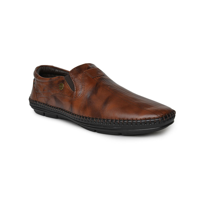 Buy BUCKAROO Monark Crumbald Leather Tan Casual Shoes for Men Online