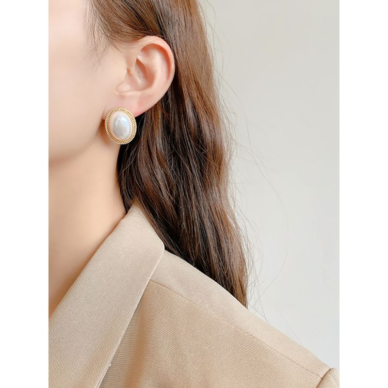 Buy Yellow Chimes Yellow Women Chimes Gold Plated Oval Studs Earrings ...