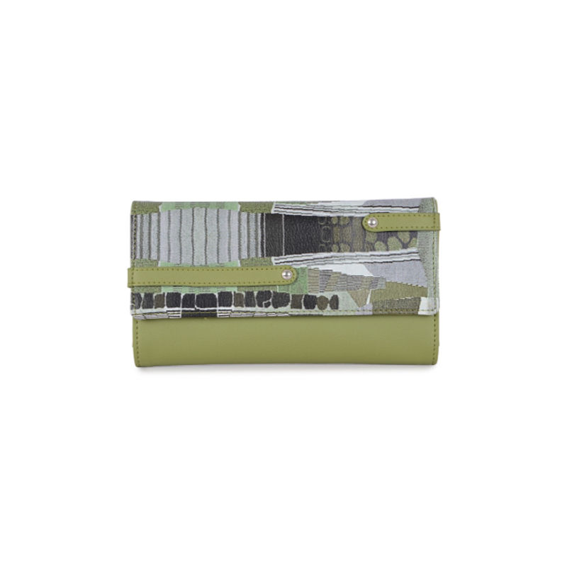 Baggit Lw Trek Y G Z Emily Greenery L Clutch: Buy Baggit Lw Trek Y G Z ...
