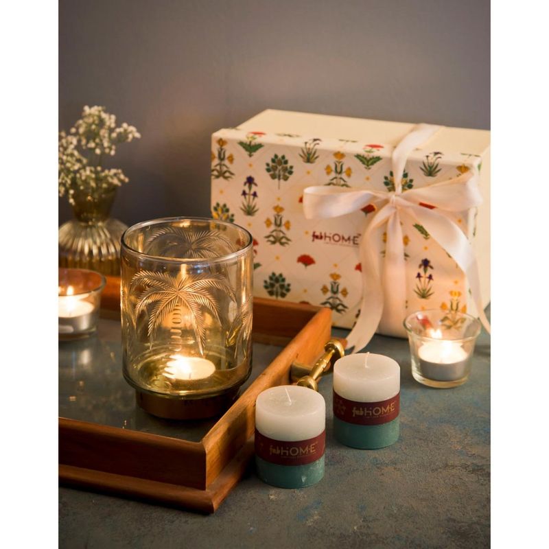 Buy Fabindia Green Dhaani Glass Etched Tea Light Holder Gift Set Online