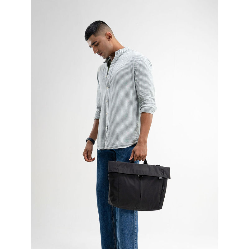 Buy DailyObjects Unisex Solid Pivot Messenger Bag With Detachable Strap ...