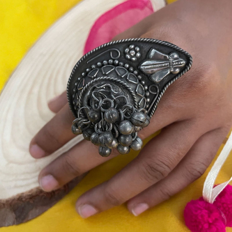 Buy Digital Dress Room Ring Floral Paisley Design & Ghungroo Online