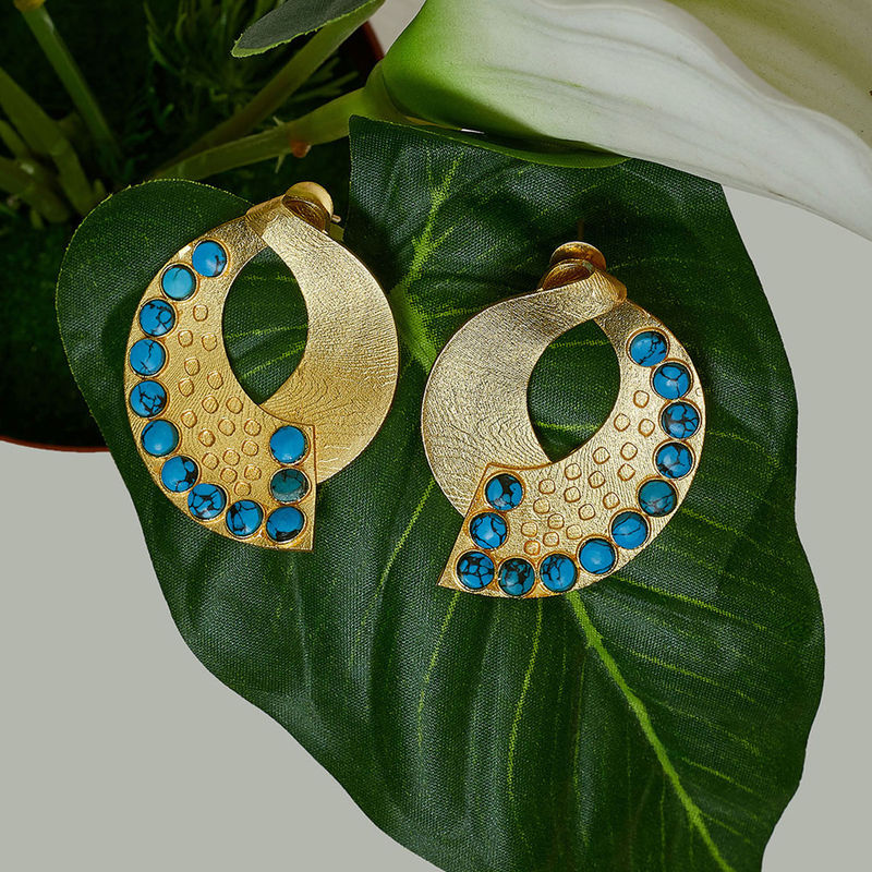 Buy PANASH Gold-toned & Turquoise Crescent Shaped Studs Online Buy PANASH Gold-toned & Turquoise Crescent Shaped Studs Online